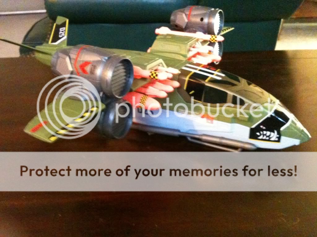 Ghost Hawk II In Hand Pics and Review - HissTank.com