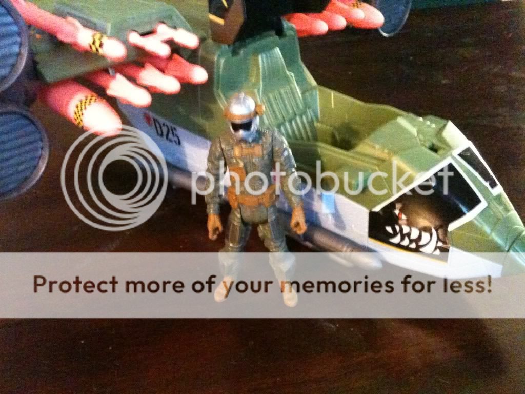 Ghost Hawk II In Hand Pics and Review - HissTank.com